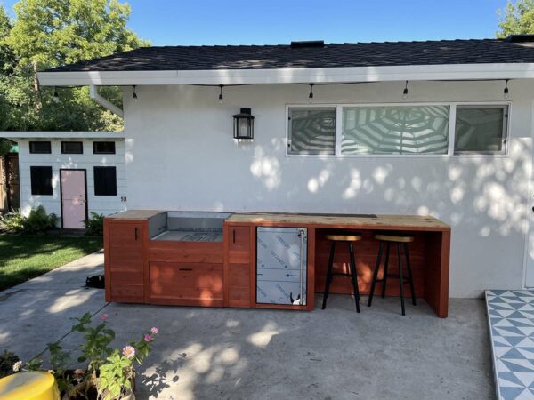 DIY Outdoor Kitchen Design (Built with Redwood!) » Lovely Indeed